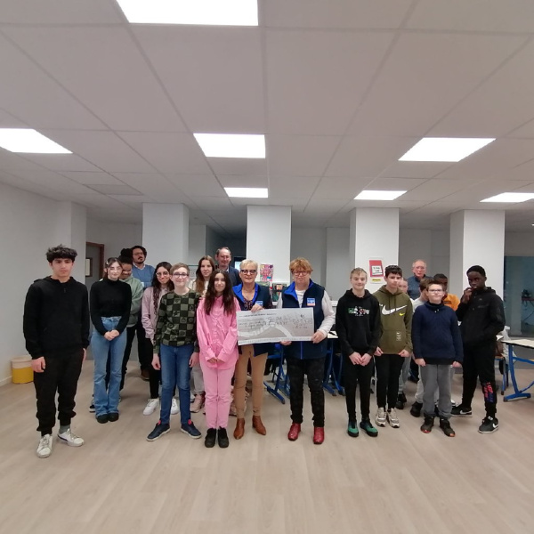 Mobilisation pour Octobre rose des élèves de 4 et 3 ème Segpa - Collège ...